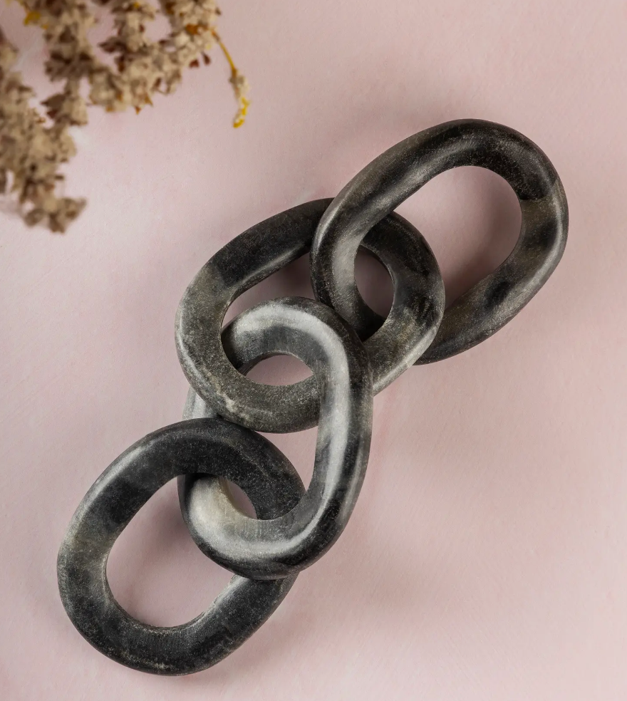 Black Marble Chain Links – City Haus Chicago